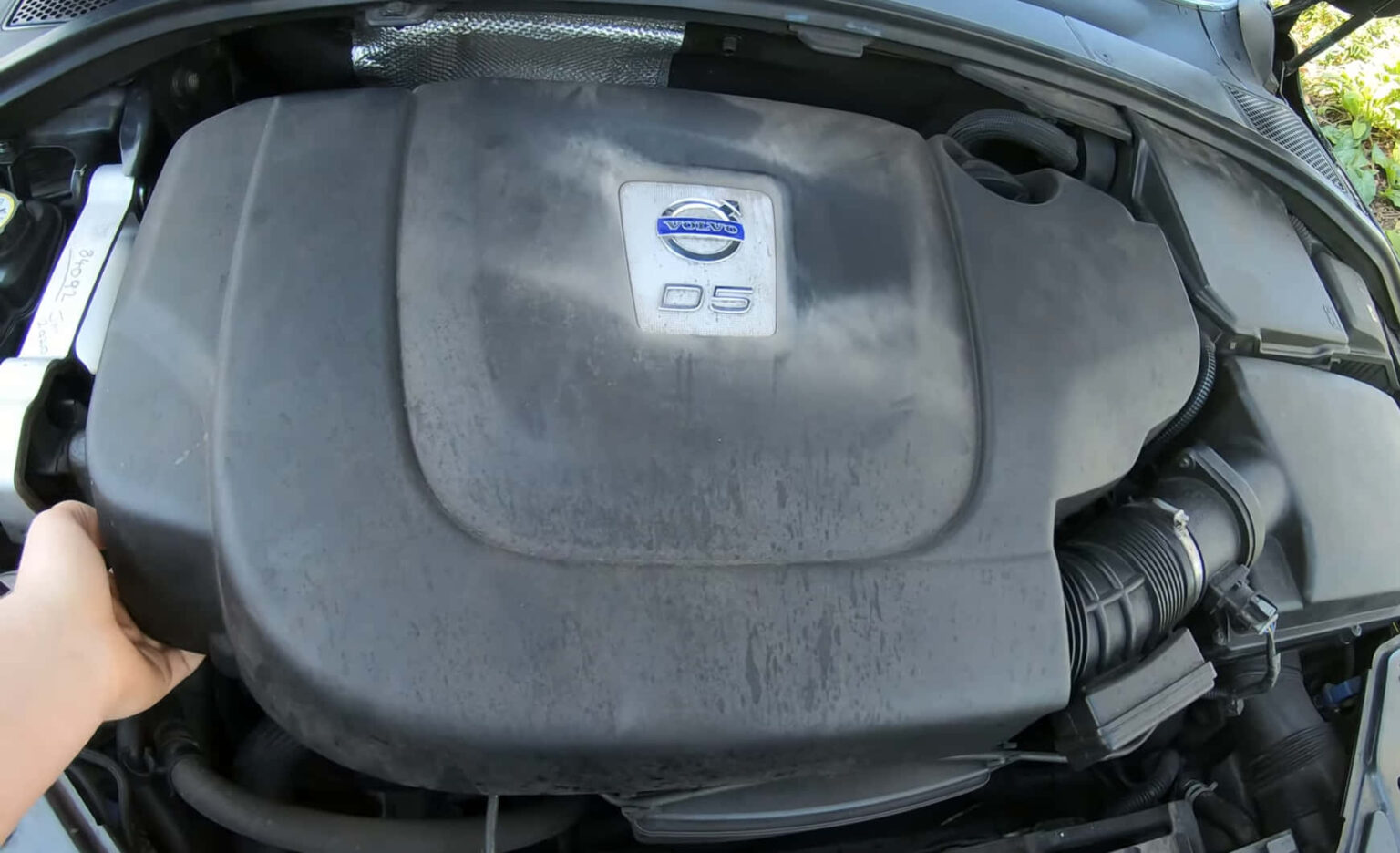 What Are Common Volvo D5 Engine Problems?