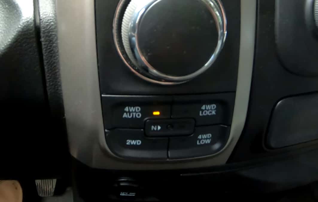 4WD Lock Vs 4WD Low - Learn More About The Difference Between The Two!